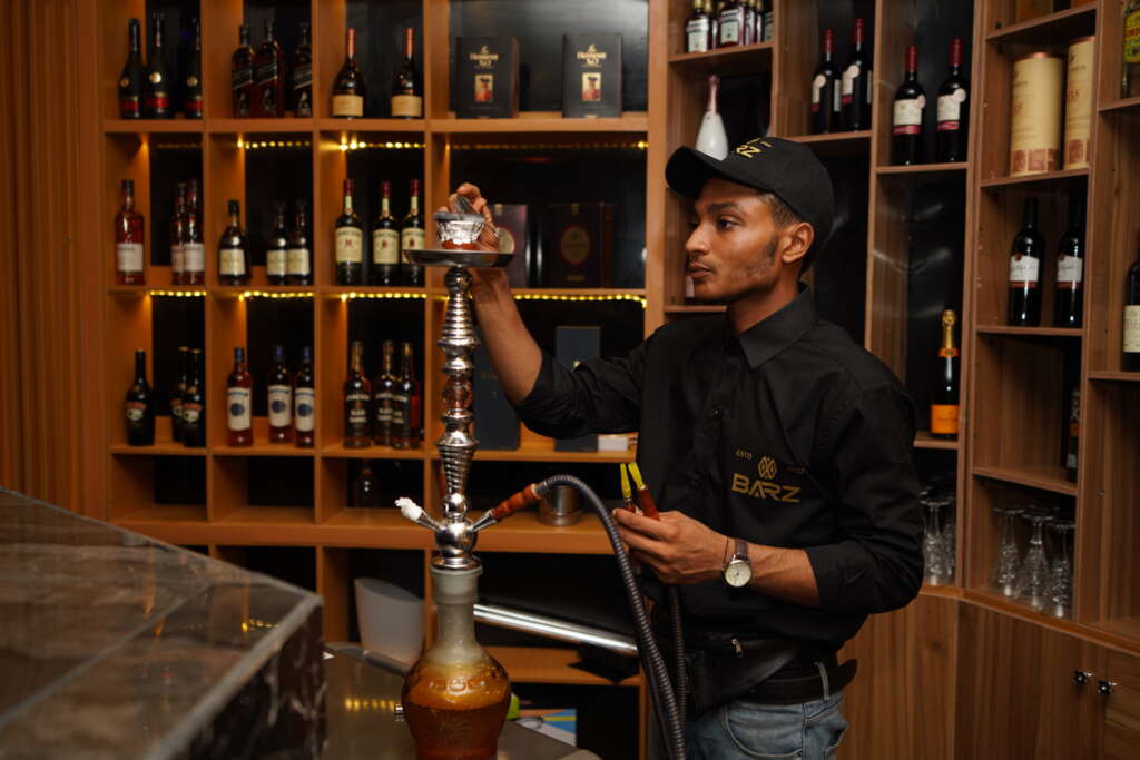 Barzbar – Barzbar & Restaurant